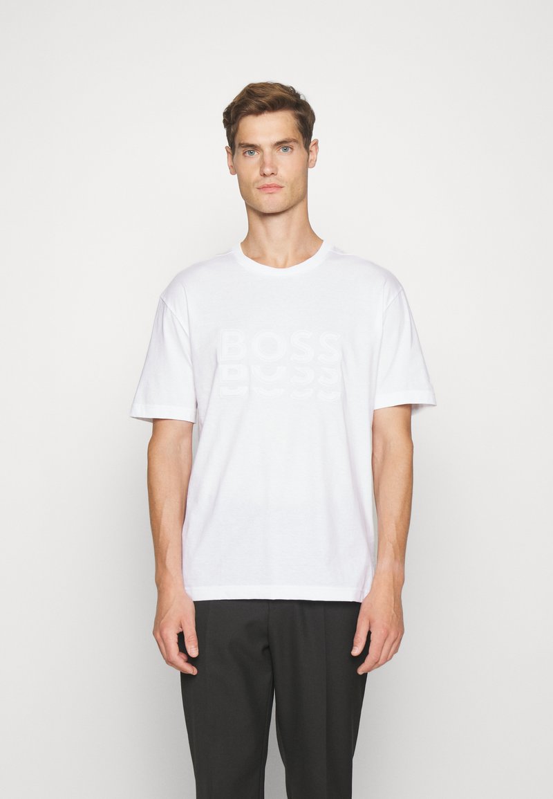 BOSS TEE - Print T-shirt - white - Zalando