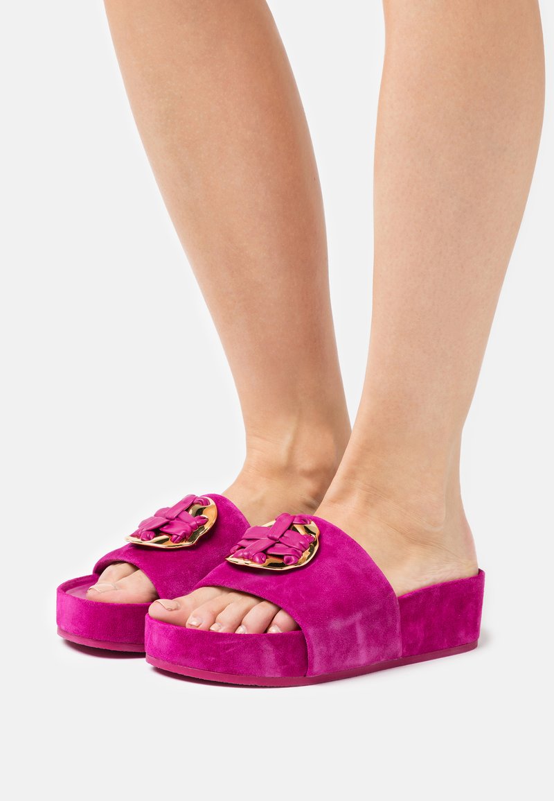 Tory Burch WOVEN DOUBLE SLIDE - Slip-ins med klack - fuschia/ljusrosa ...
