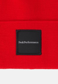 Peak Performance SWITCH HAT UNISEX - Gorro - racing red/rojo - Zalando.es