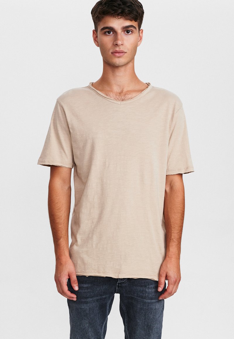 Gabba MARCEL - Basic T-shirt - humus/beige - Zalando.de