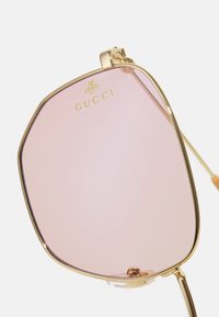 Gucci BLUE & BEYOND - BLUE LIGHT - PHOTOCHROMIC LENS - Sonnenbrille ...