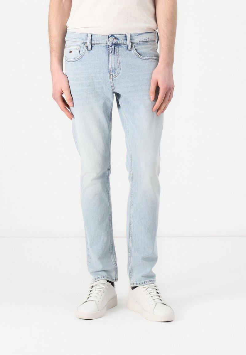 Tommy Jeans RYAN SLIM - Jeans slim fit - denim light/carta da zucchero ...