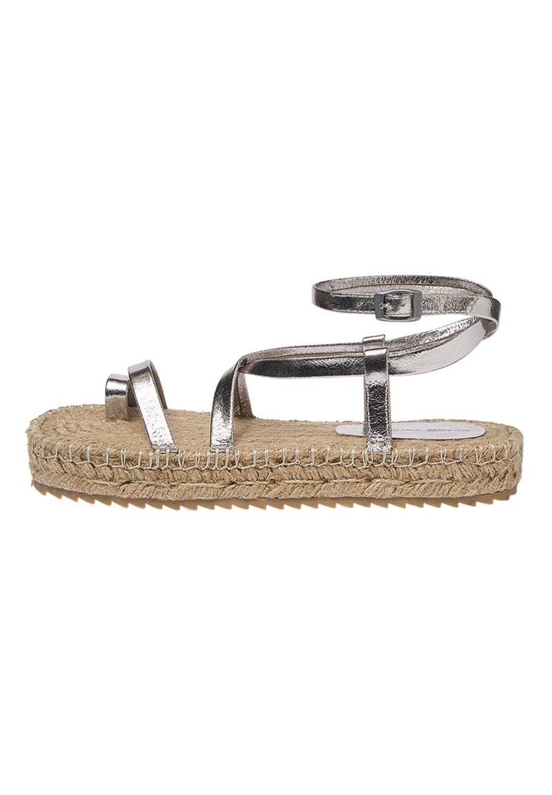 PULL&BEAR METALLIC MULTI-STRAP - T-bar sandals - grey - Zalando