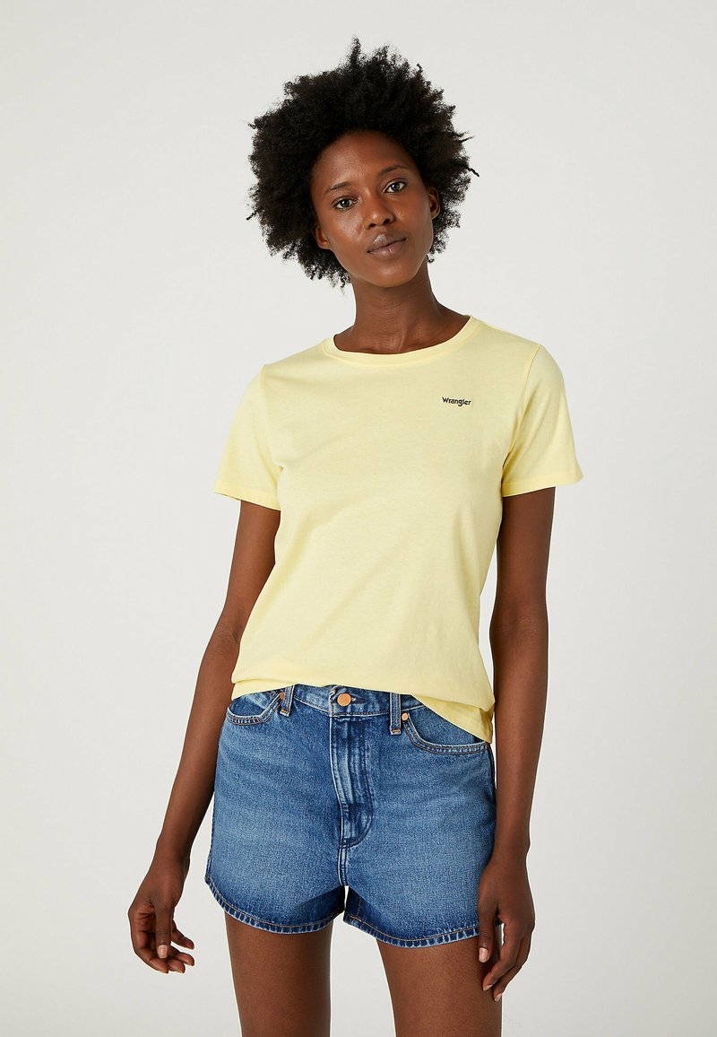 Wrangler SIGN OFF TEE - T-Shirt basic - pale banana/gelb - Zalando.de