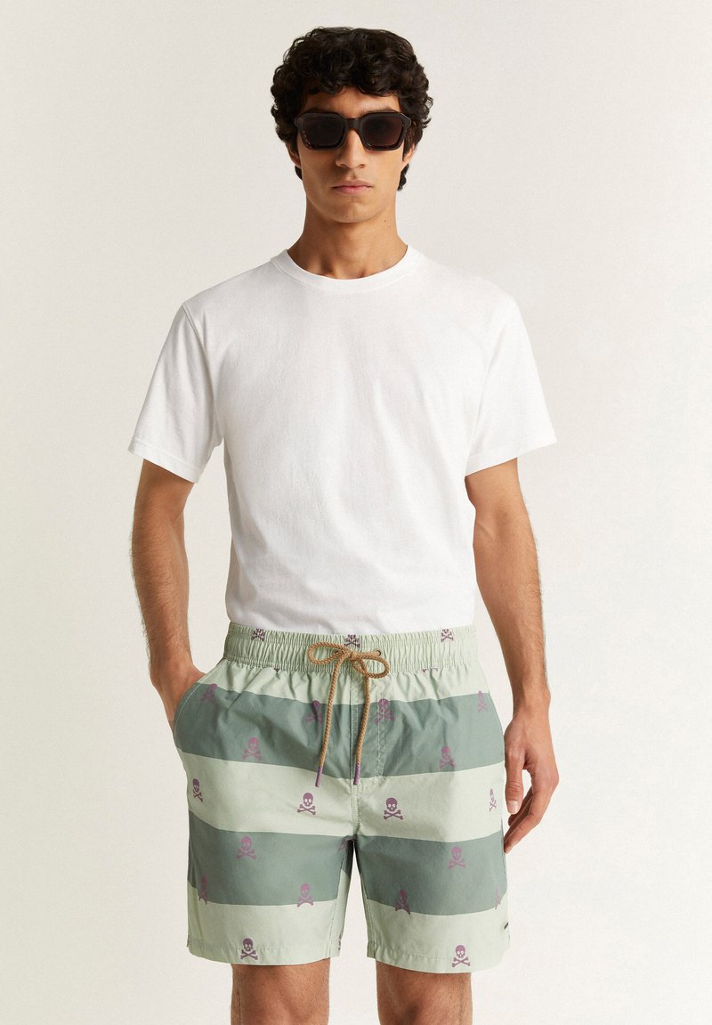 Scalpers SKULL STRIPES - Zwemshorts - light green/lichtgroen - Zalando.nl