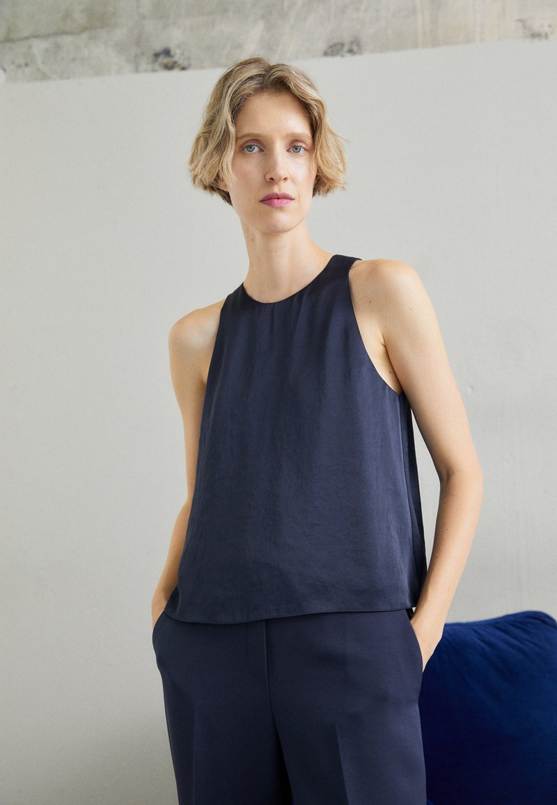 Theory RACER TANK CRUSH - Débardeur - deep navy/denim bleu foncé ...