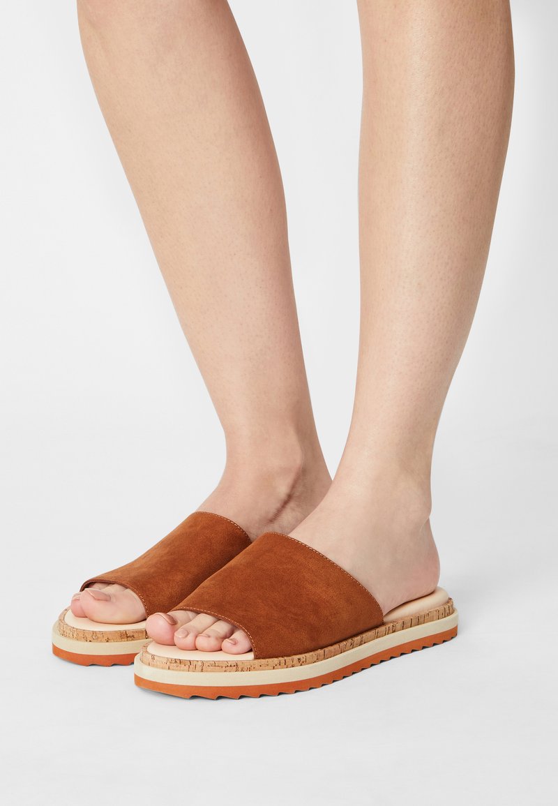 Bullboxer Mules - nutt/brown - Zalando.ie