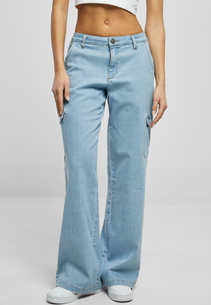 Urban Classics HIGH WAIST - Flared Jeans - lighter washed/light-blue ...