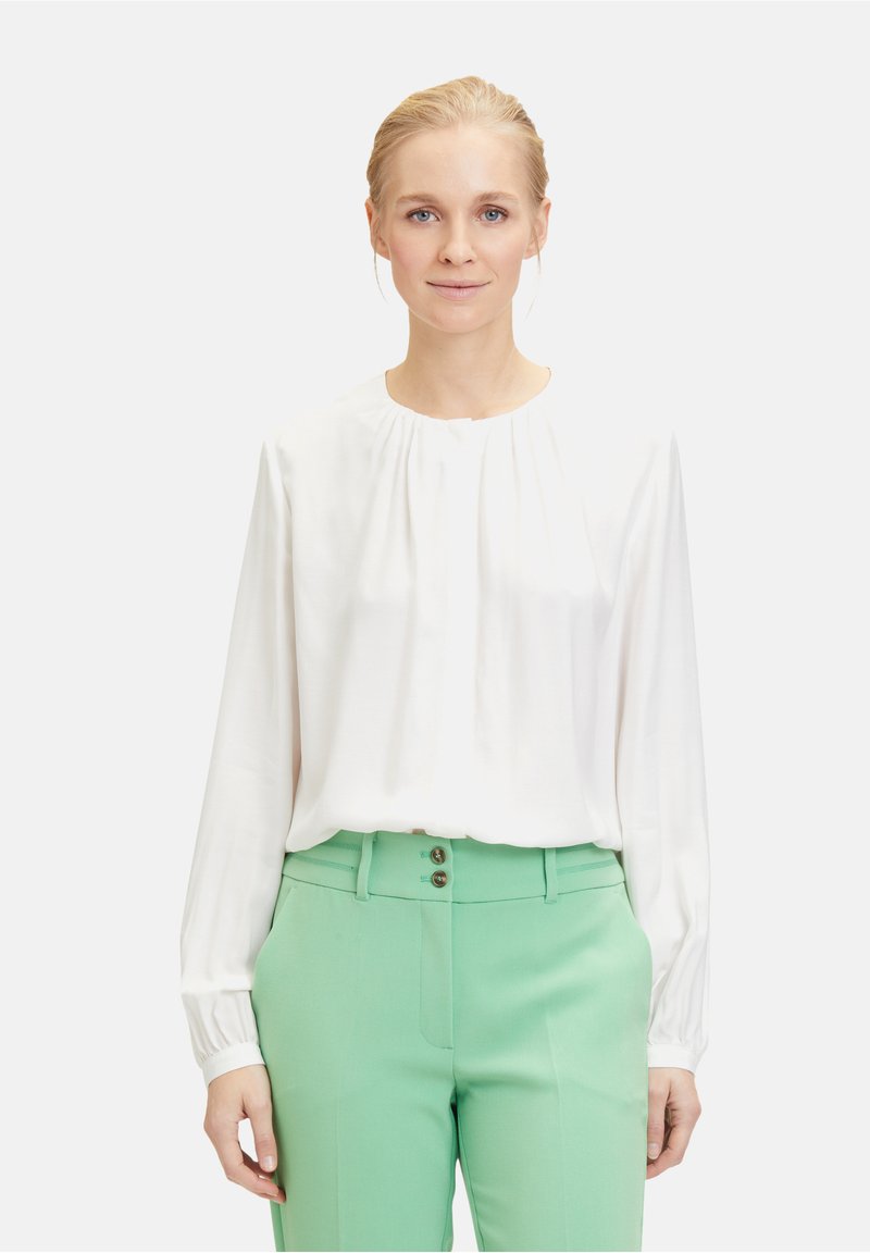 Betty & Co LANGARM MIT RAFFUNG - Blouse - rohweiß/white - Zalando