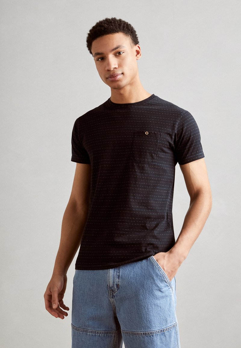INDICODE JEANS INSANFORD - T-shirt con stampa - black/nero - Zalando.it