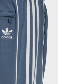 adidas Originals ESS SWTP - Jogginghose - blue/grau - Zalando.at