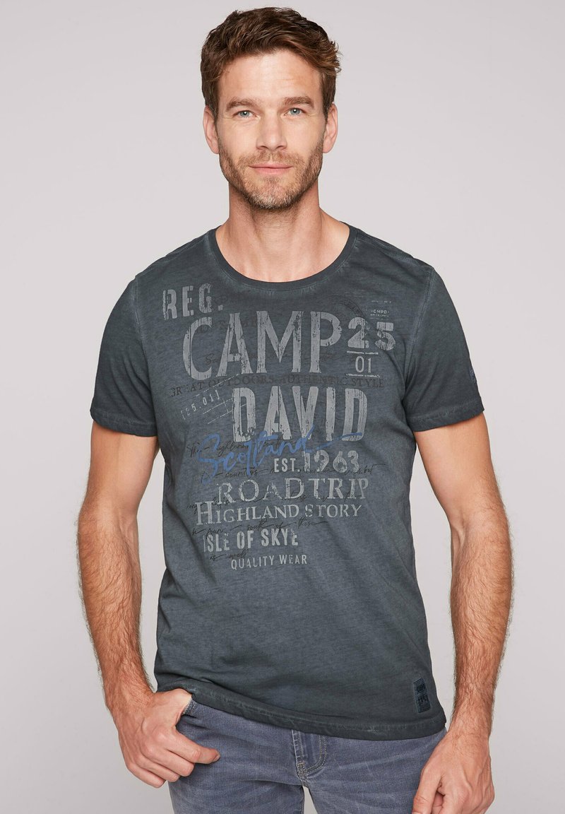 Camp David MIT LABEL PRINT - T-Shirt print - black/schwarz - Zalando.ch