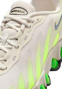 Nike Sportswear AIR MAX DN - Sneaker low - light orewood brown/moon ...