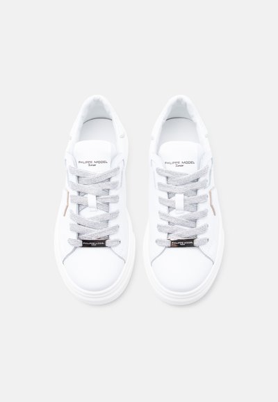 Philippe Model UNISEX - Sneakers laag - white/silver-coloured/wit ...