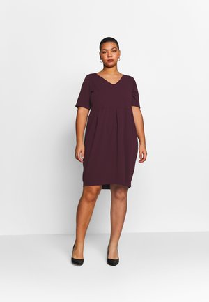 Plus Size Dresses Online | Free Delivery* | Zalando