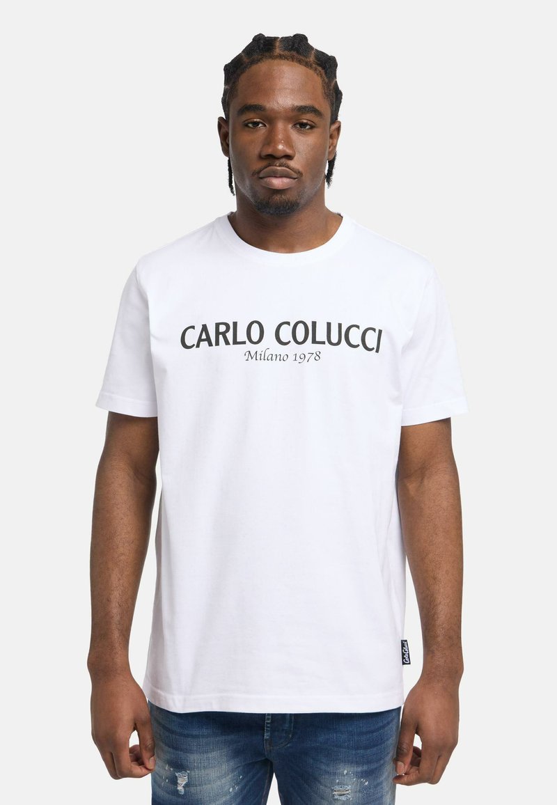 Carlo Colucci MIT LOGO DI COMUN - T-shirts med print - weiß/hvit ...