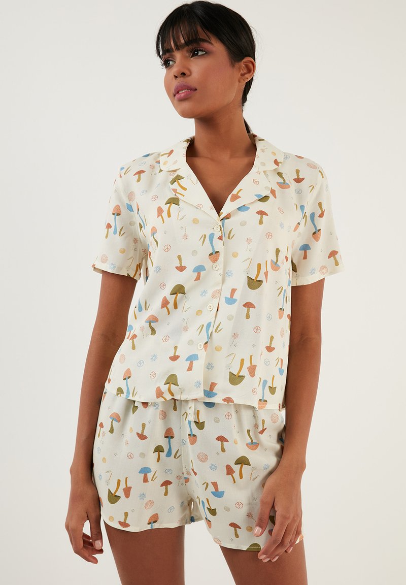 LELA REGULAR FIT - Pyjama set - beige - Zalando.ie