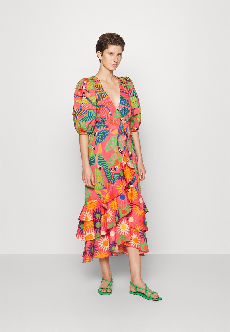 Farm Rio GRAPHIC MACAWS CORAL MIXED MIDI DRESS - Day dress - multi ...