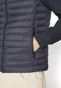 Colmar Originals MENS DOWN VEST - Bodywarmer - navy blue vulcan ...