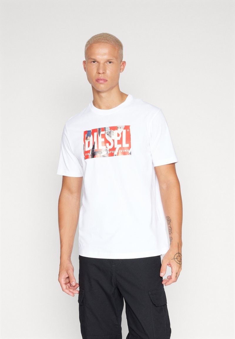 Diesel JUST RUNWAY GENDERLESS UNISEX - Print T-shirt - white - Zalando