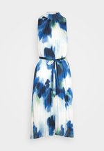 Esprit Collection PLISSEE BIG FLOWER - Cocktail dress / Party dress ...