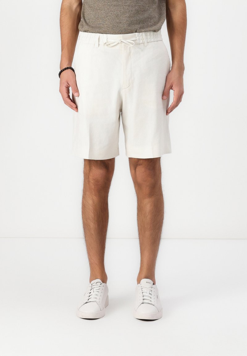BOSS PETER - Shorts - open white/hvit - Zalando.no