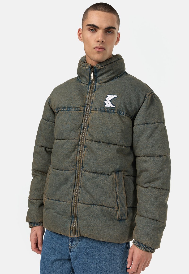 Karl Kani PUFFER JACKET - Vinterjacka - dirty vintage blue/mörkblå ...