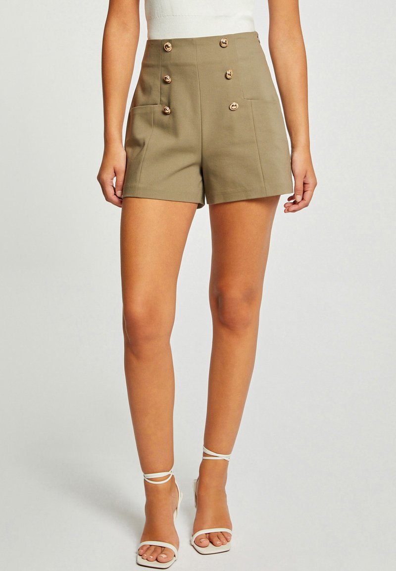 Morgan STRAIGHT CITY WITH BUTTONS - Shorts - mottled green/groen ...