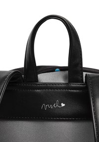 VUCH DRIZZLE - Tagesrucksack - černá/schwarz - Zalando