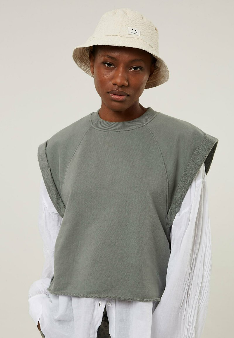 10DAYS CROPPED SHORTSLEEVE - T-shirt imprimé - grey green/kaki - ZALANDO.FR