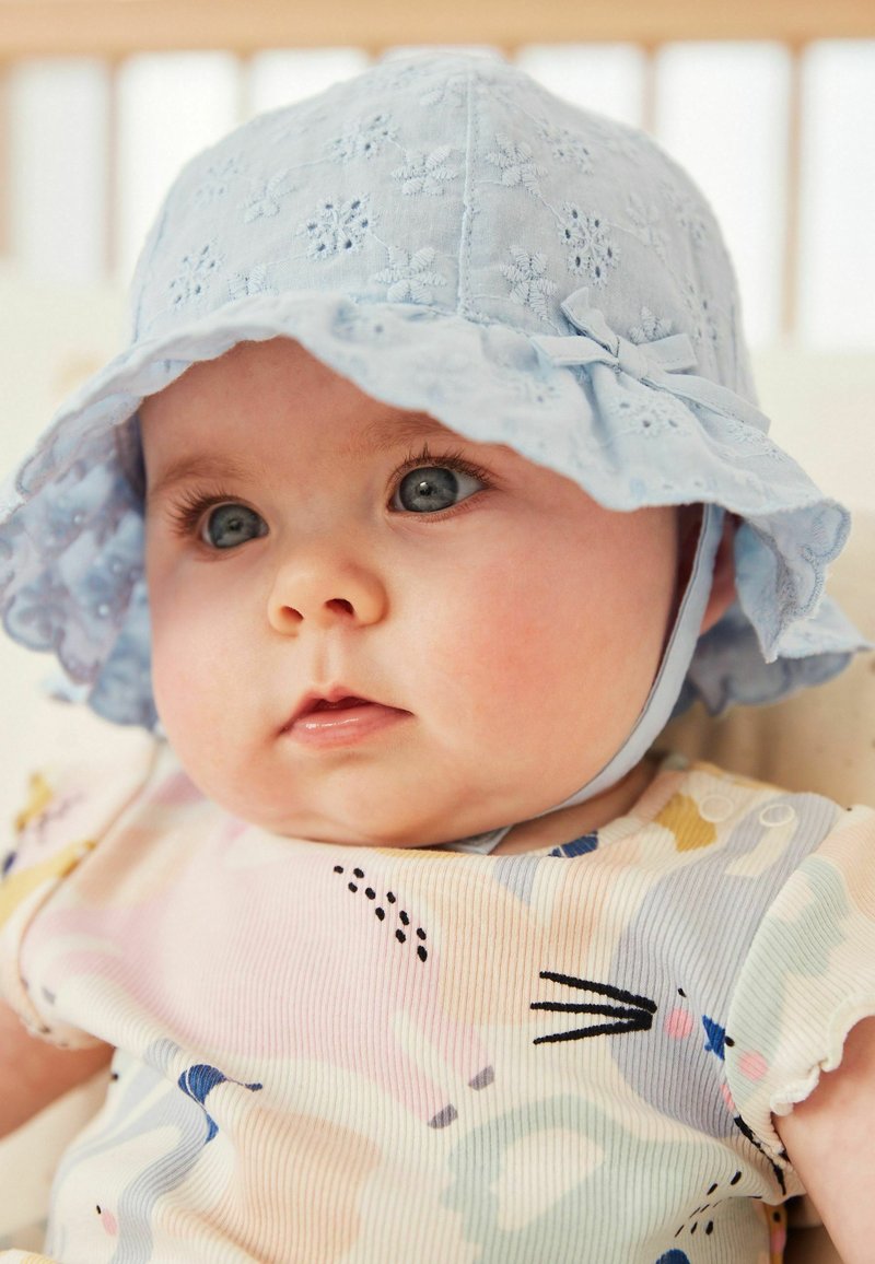Next BRODERIE BABY HAT - Hatte - blue/blå - Zalando.dk