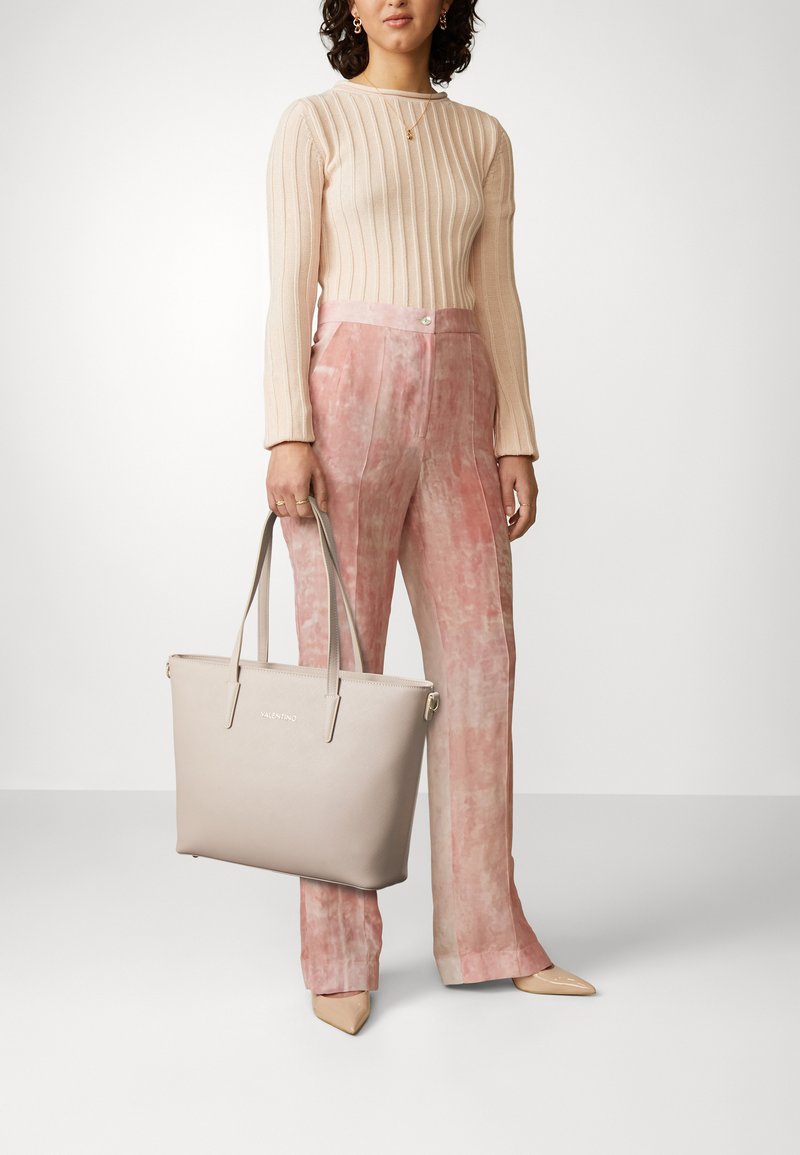 Valentino Bags Shopper - beige - Zalando.nl