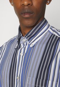 BOSS LAMBEY - Skjorte - bright purple/lilla - Zalando.no