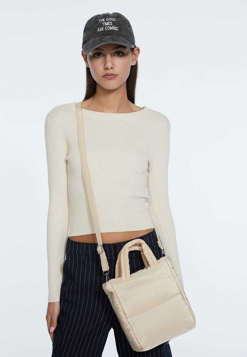 Stradivarius Handbag - off white/off-white - Zalando.de