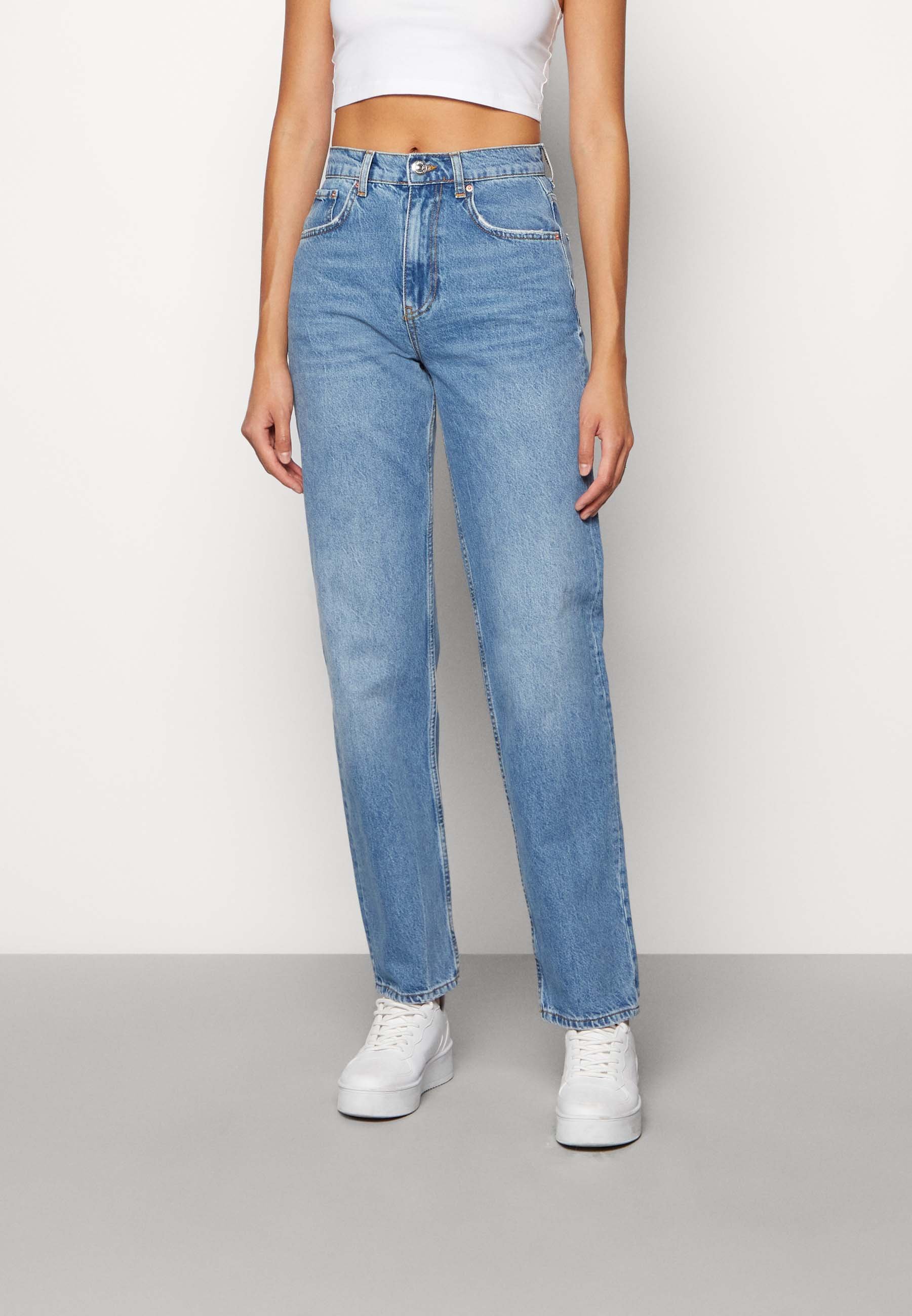 90s High Waisted Jeans