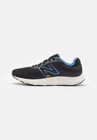 New Balance 520 V8 - Katujuoksukengät - black/musta - Zalando.fi