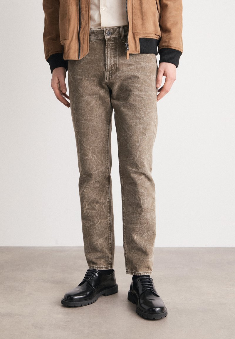 BOSS MAINE - Džíny Straight Fit - rust/copper/měděná - Zalando.cz