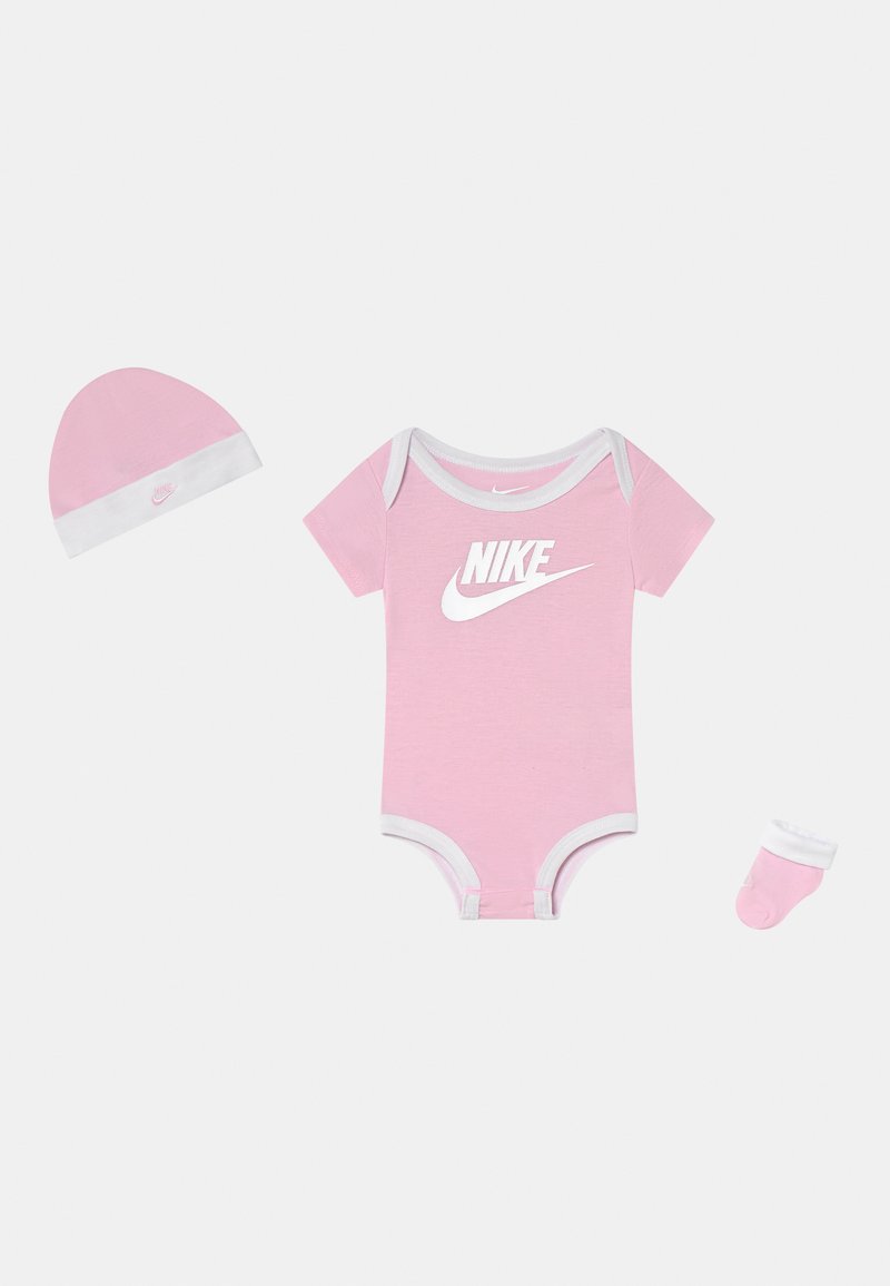 Nike Sportswear NIKE BABY 3 PIECE GIFT SET BODY BOOTIES & BEANIE UNISEX ...
