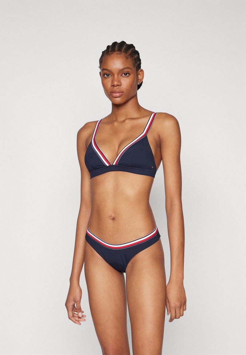 Tommy Hilfiger GLOBAL STRIPE STRIANGLE - Bikiinide ülaosa - desert sky/tumesinine - Zalando.ee