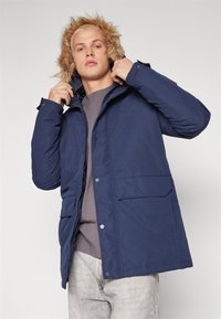 Jack & Jones JJCHAMP JACKET - Cappotto invernale - navy blazer/blu ...