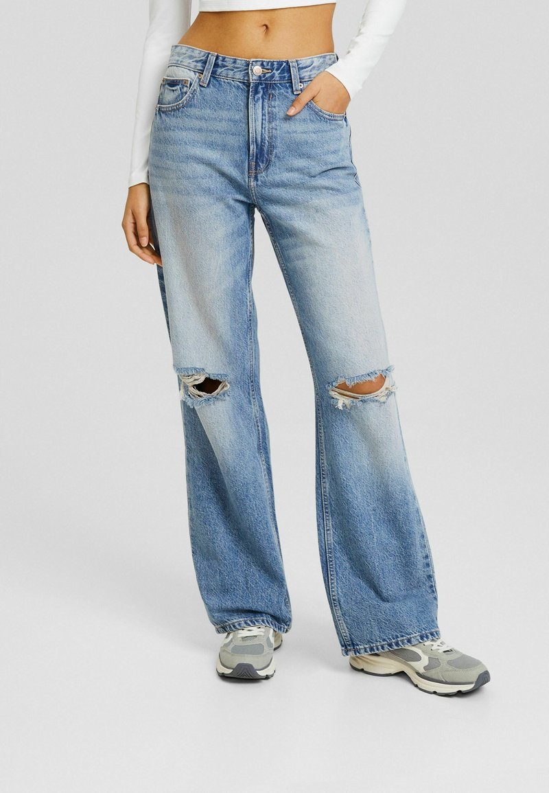 Bershka WIDE-LEG RIPPED - Flared jeans - light blue/lyseblå - Zalando.dk