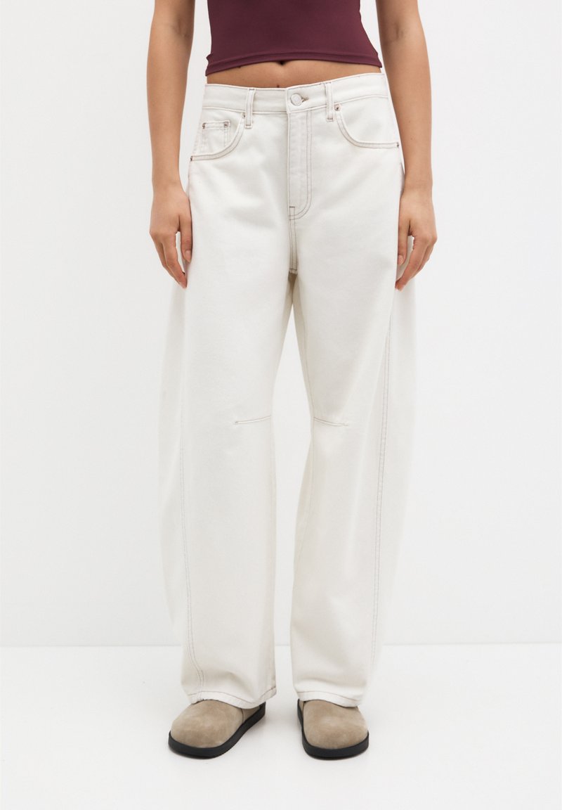 PULL&BEAR Jean boyfriend - beige - ZALANDO.CH