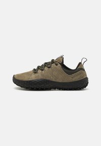 Merrell WRAPT - Zapatillas running asfalto - olive/black/verde oliva ...