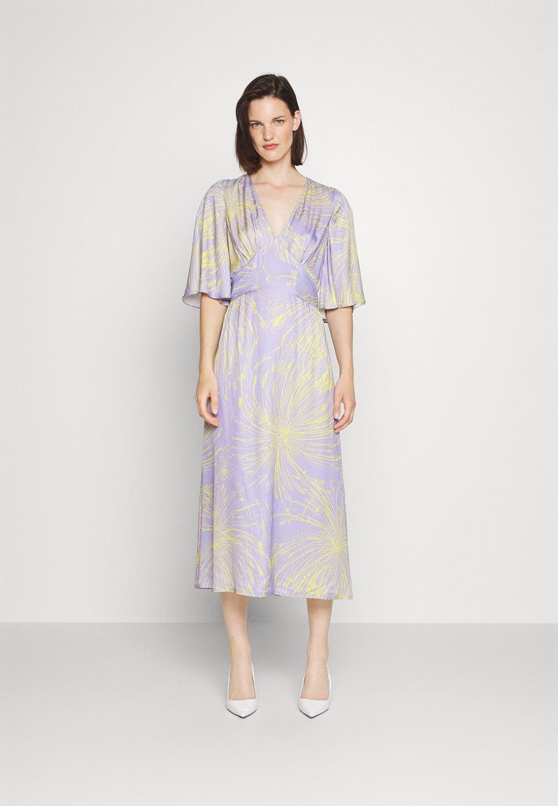 RIANI Day dress - light lilac/lilac - Zalando.co.uk