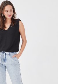 Cache Cache T-Shirt basic - noir/schwarz - Zalando.at