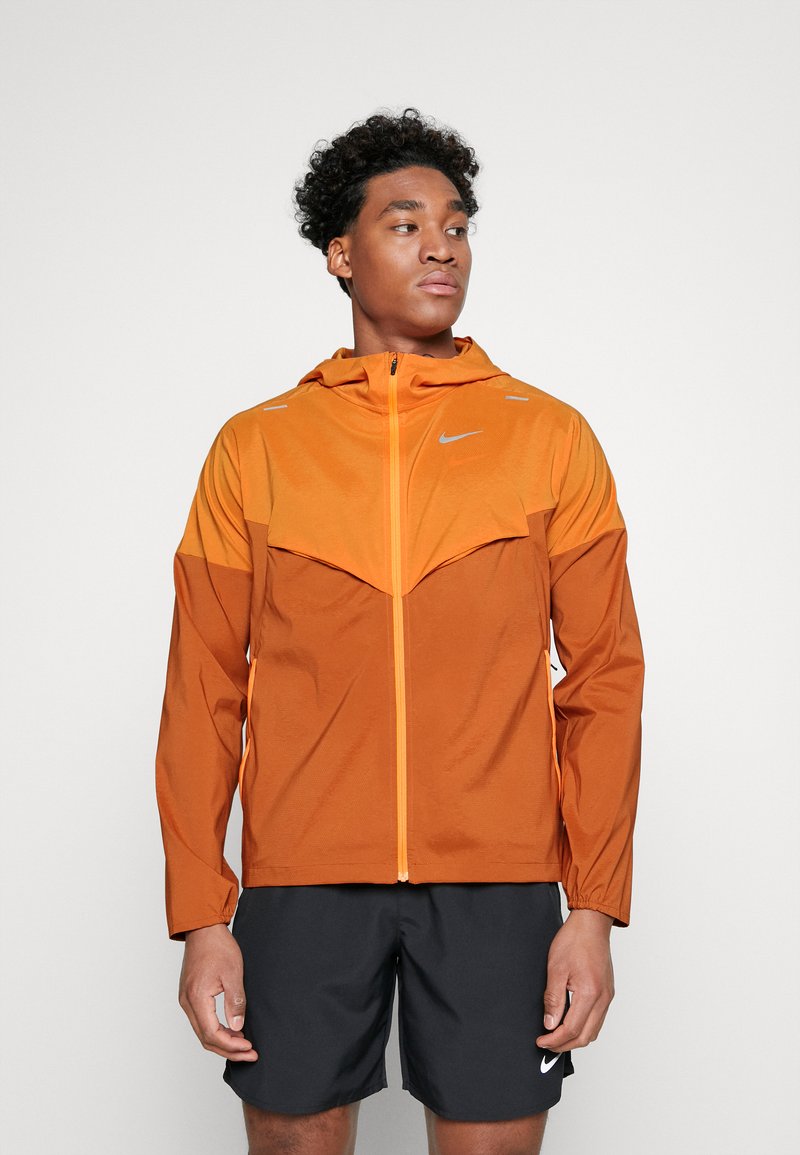 Nike Performance WINDRUNNER - Laufjacke - monarch/dark russet/bright mandarin/orange - Zalando.at