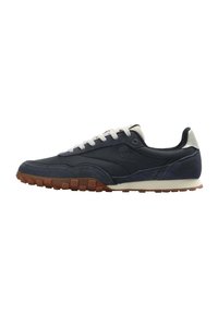 Scalpers NU DACH SNEAKERS - Trainers - navy/dark blue - Zalando