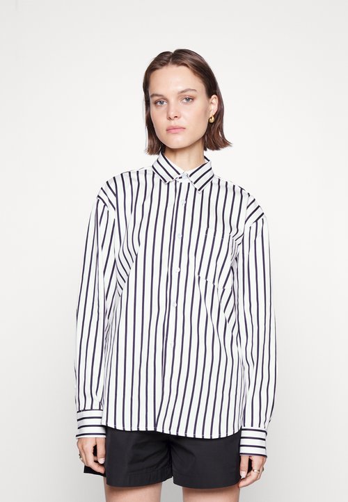 Boutique femme : chaussures, vêtements et accessoires | Zalando