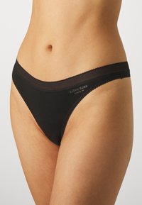 Björn Borg CORE THONG 3 PACK - String - dark blue/black/light brown/mørkeblå - Zalando.no
