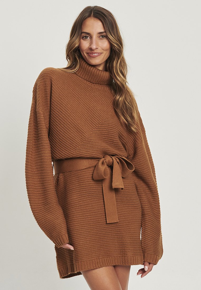 TUSSAH KAHLIA - Strickkleid - light brown/braun - Zalando.de